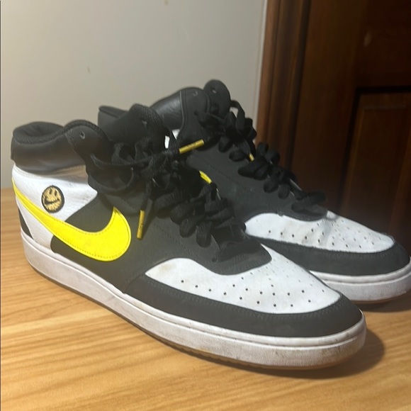 Nike | Shoes | Nike Court Vision Go The Extra Smile Mids Size 15 | Poshmark